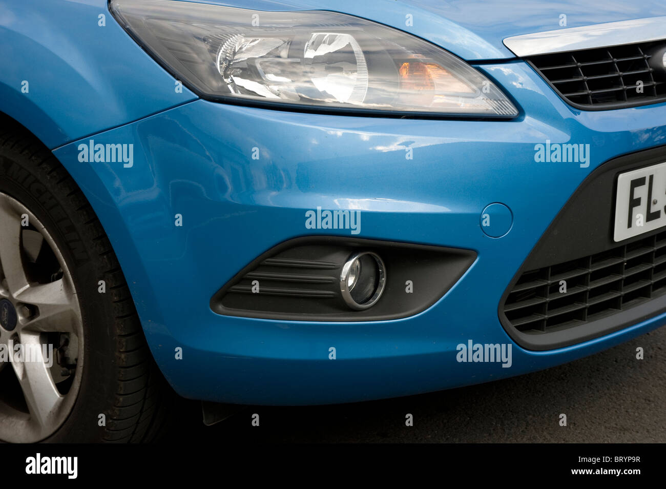 Body coloured plastic bumpers hi-res stock photography and images - Alamy