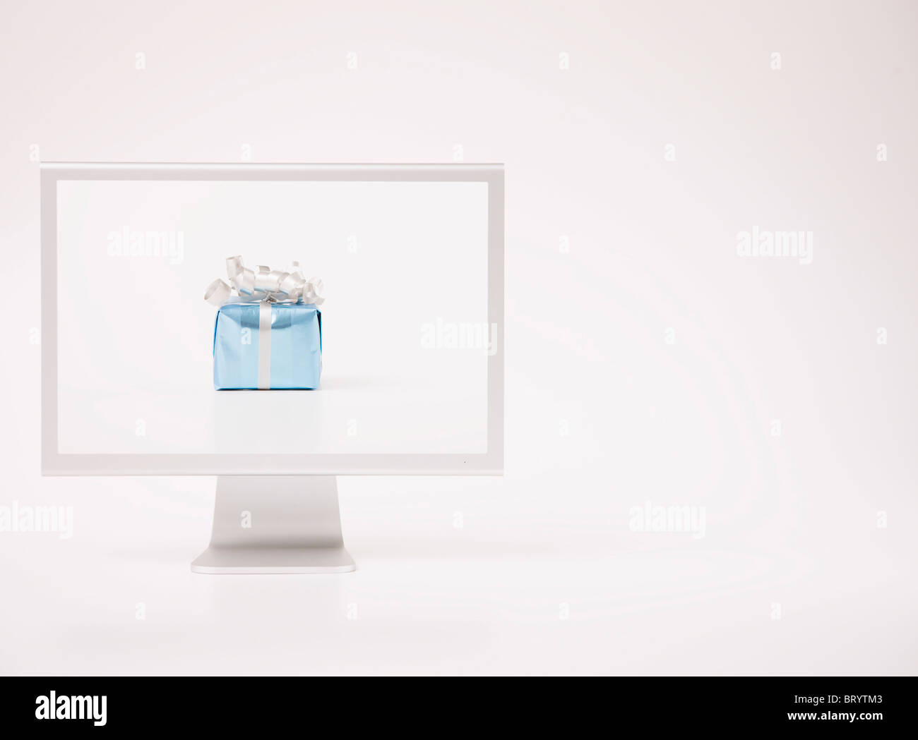 Inside monitor hi-res stock photography and images - Alamy