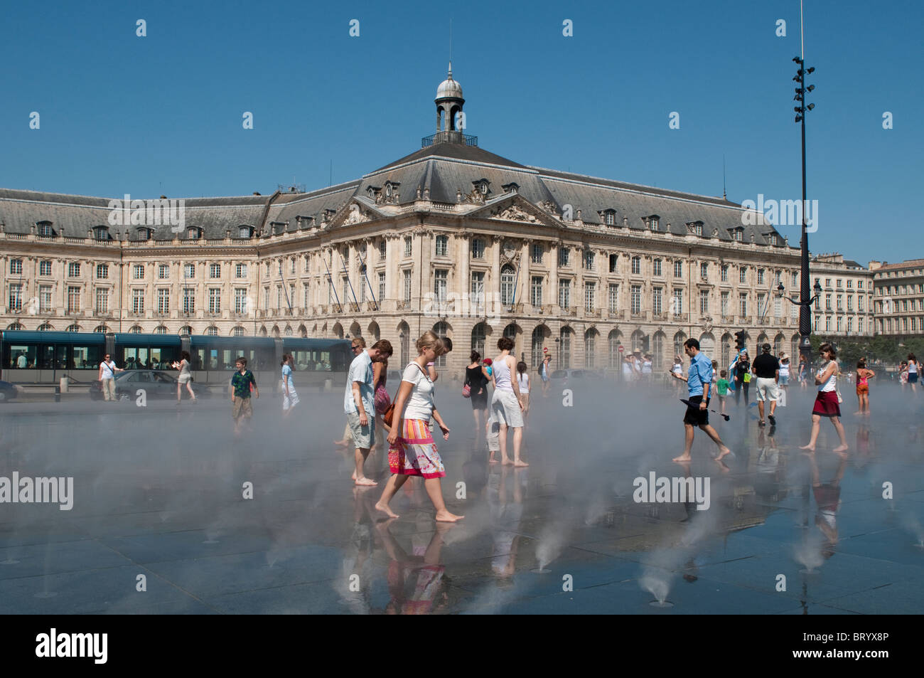 Water mirror bordeaux hi-res stock photography and images - Alamy