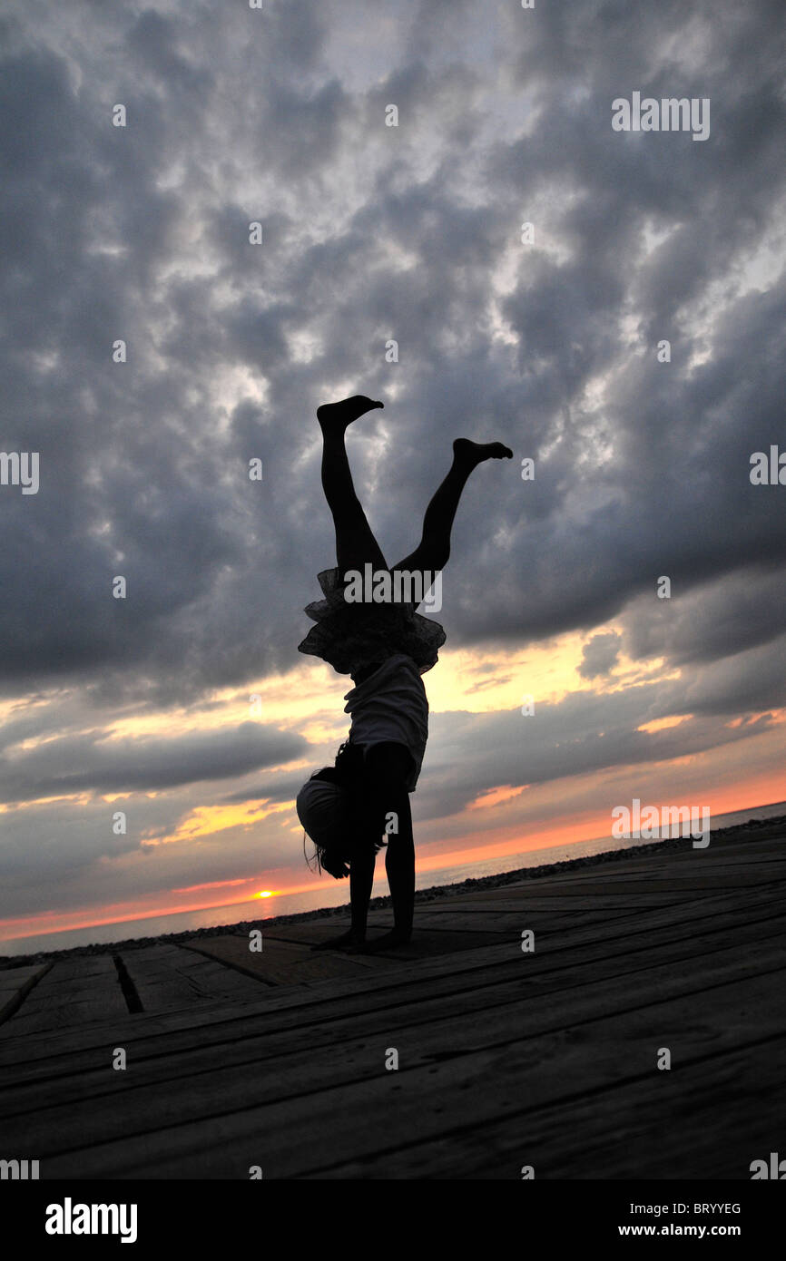 SILHOUETTE OF A LITTLE GIRL AT SUNSET, SOMME (80), PICARDY, FRANCE ...