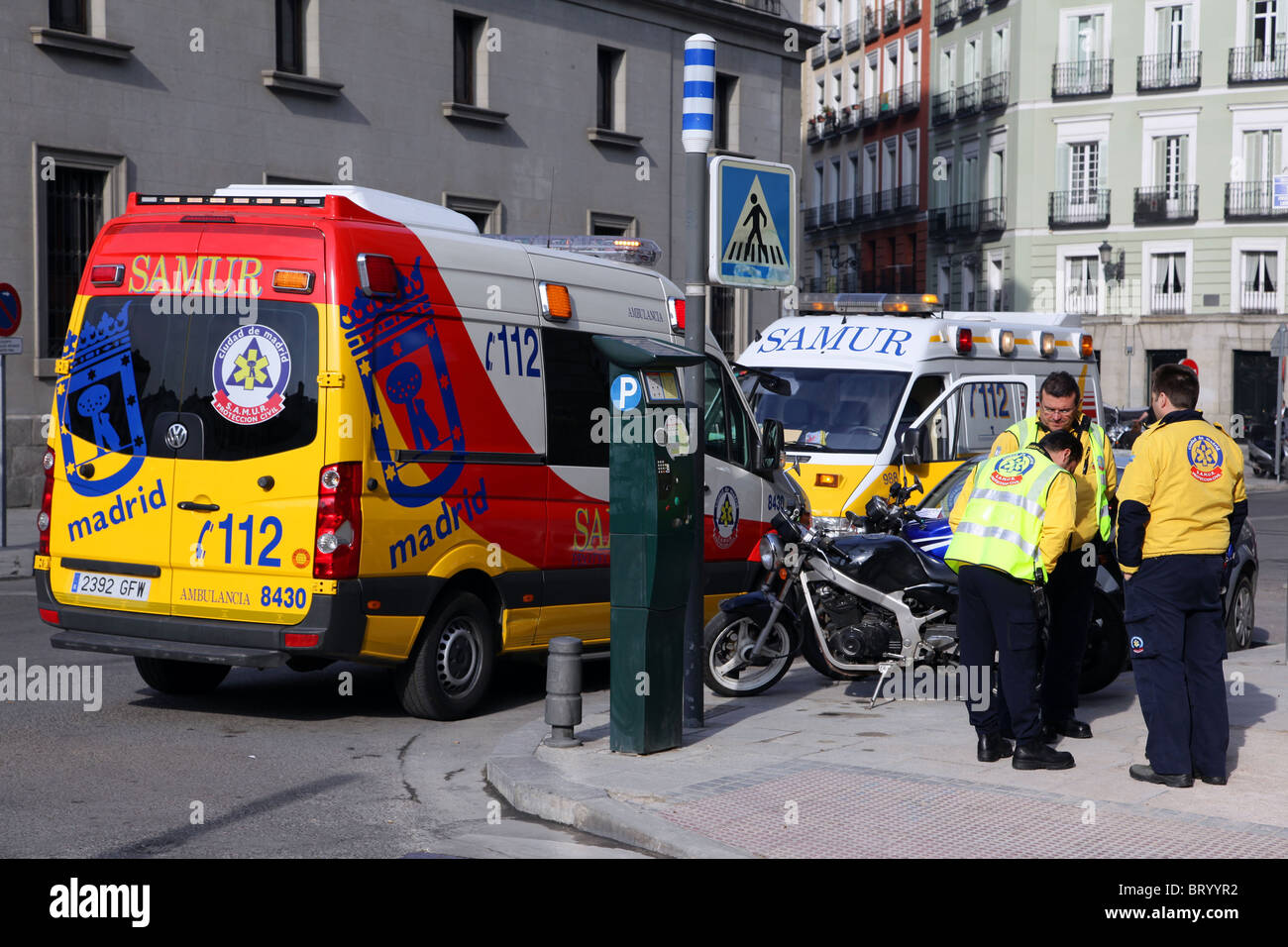 Spanish Ambulance Stock Photos & Spanish Ambulance Stock Images - Alamy