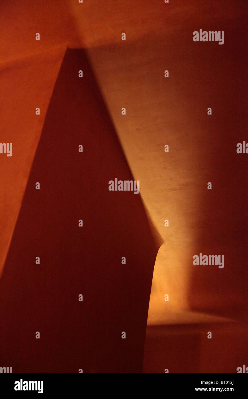 PLAY OF LIGHT ON AN ADOBE OR PISE WALL, ECO-LODGE IN THE TERRES D ...