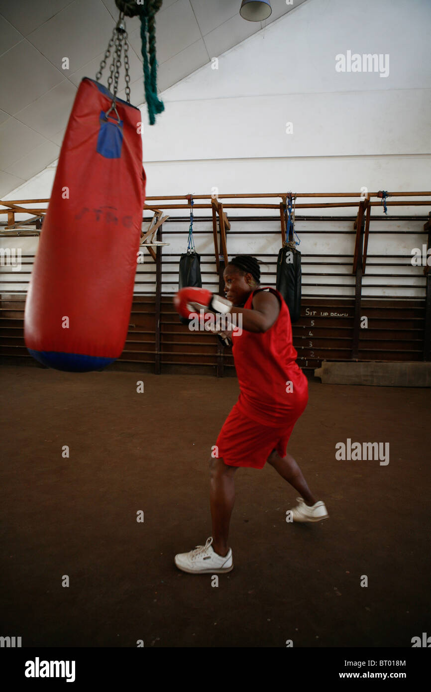 Boxing team hi-res stock photography and images - Alamy
