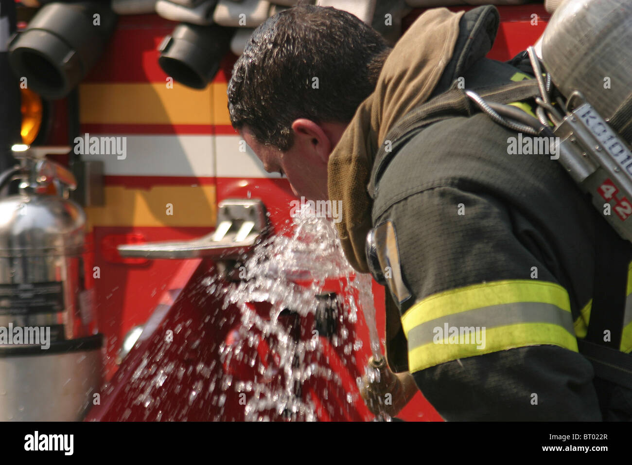 Fdny firefighter hi-res stock photography and images - Alamy