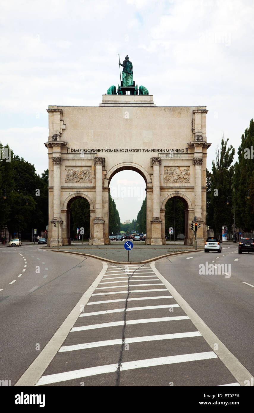 backside of Siegestor, Munich Stock Photo - Alamy