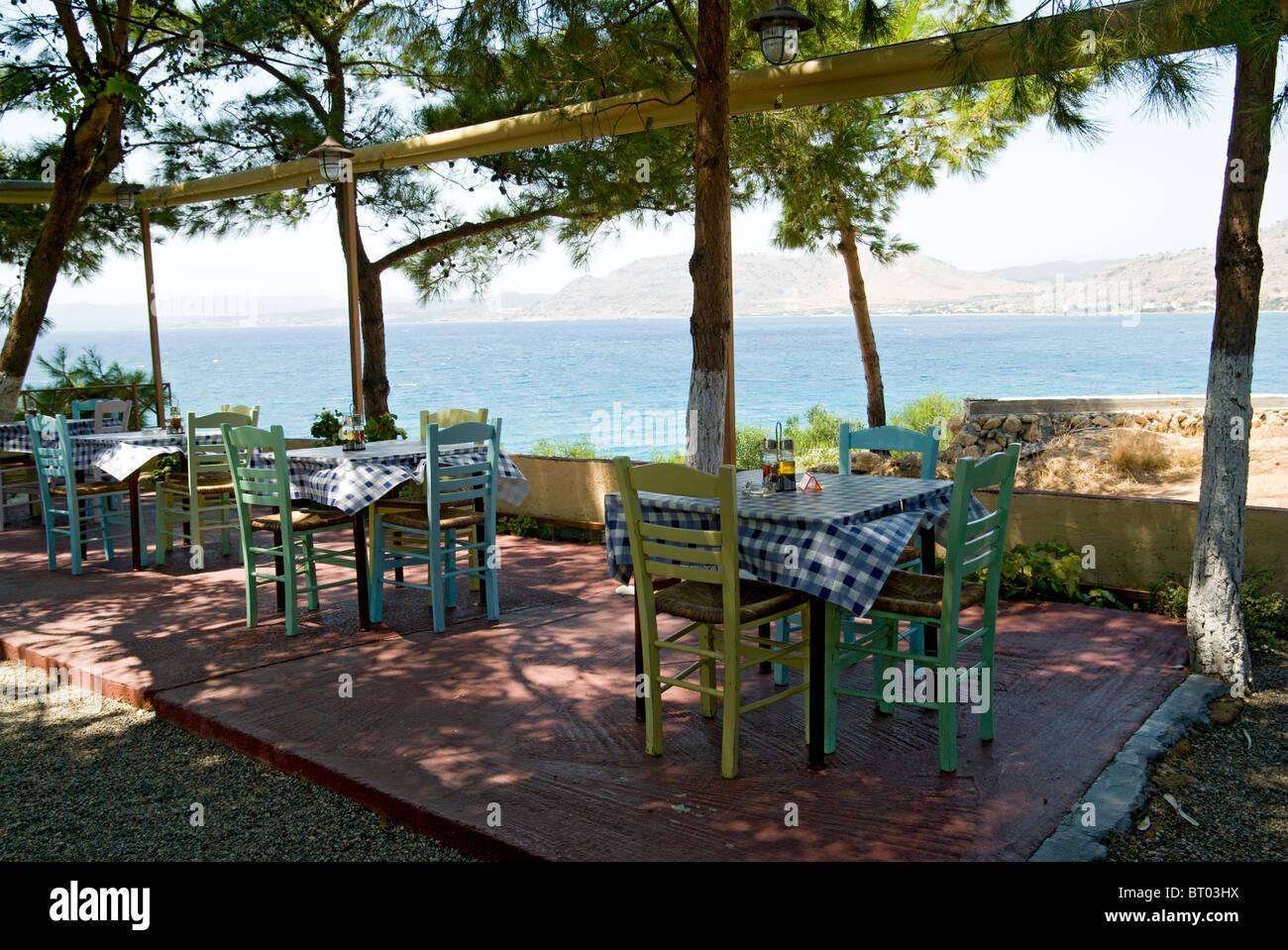 Pefkos restaurant hi-res stock photography and images - Alamy