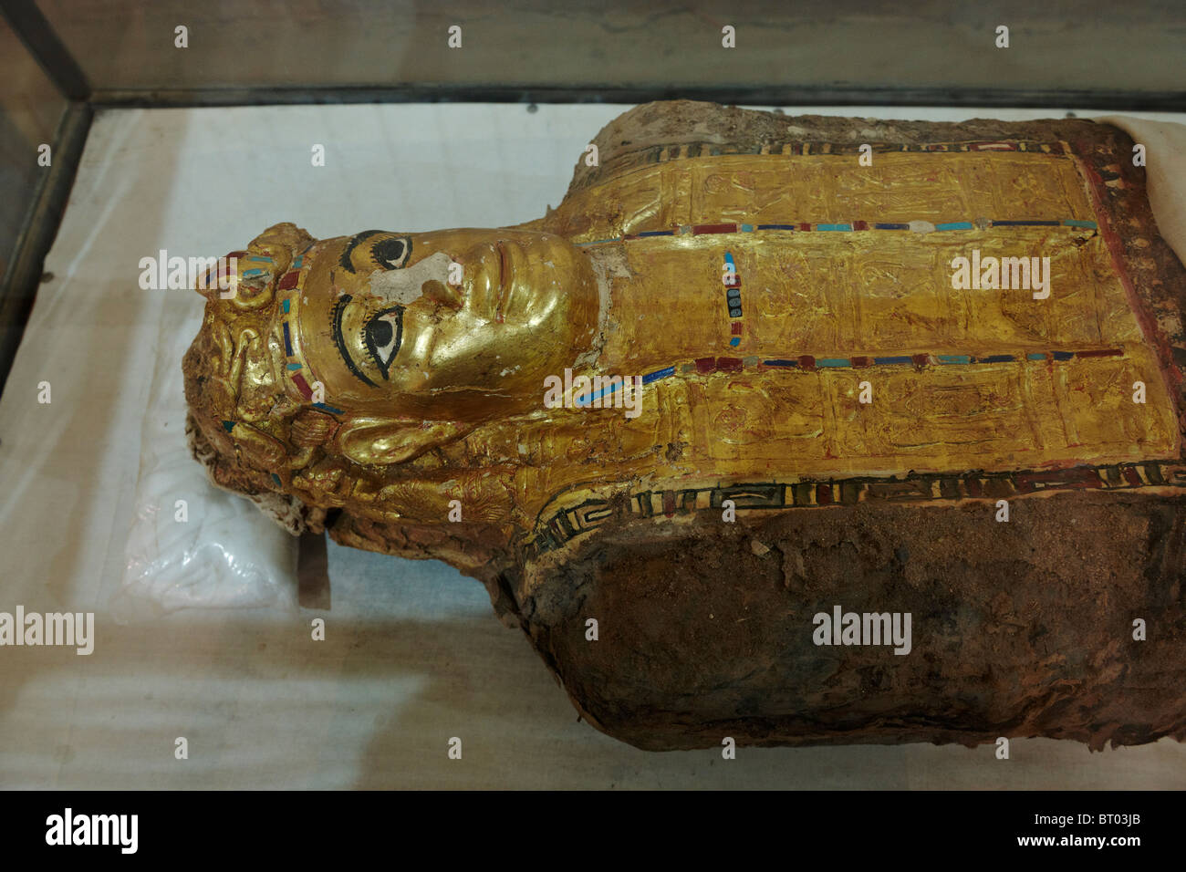 Golden mummy museum hi-res stock photography and images - Alamy
