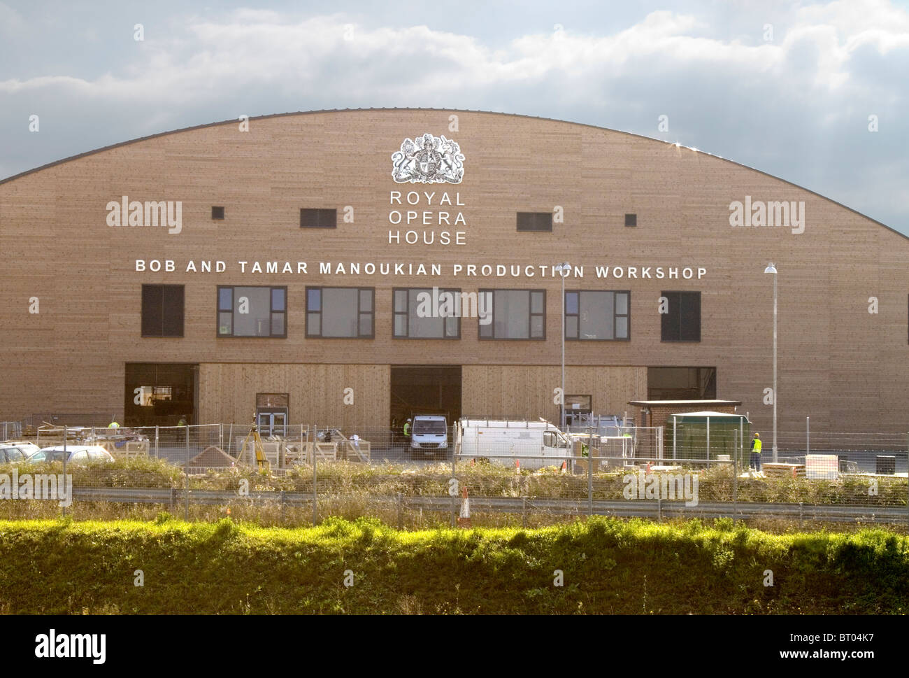 Bob and tamar manoukian hi-res stock photography and images - Alamy