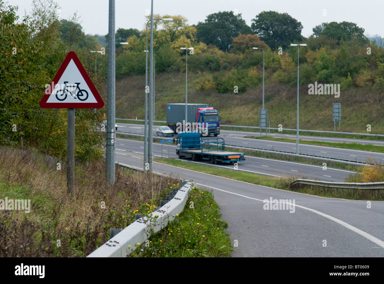 Dual carriageway sign hi-res stock photography and images - Alamy
