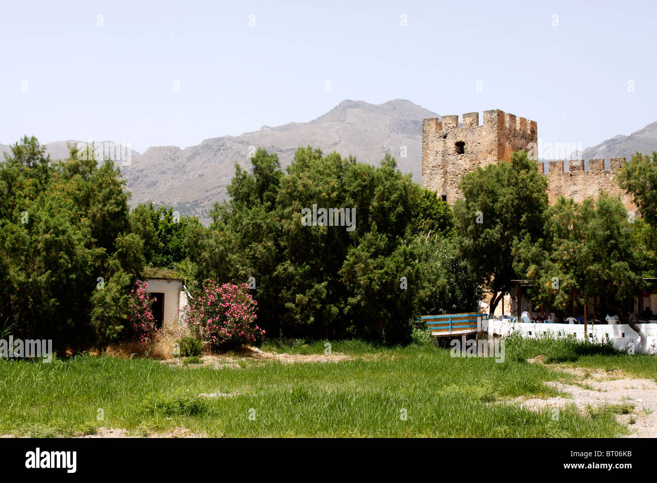 THE LEFKA ORI, WHITE MOUNTAINS, RISE ABOVE FRANGOKASTELLO ON THE GREEK ...