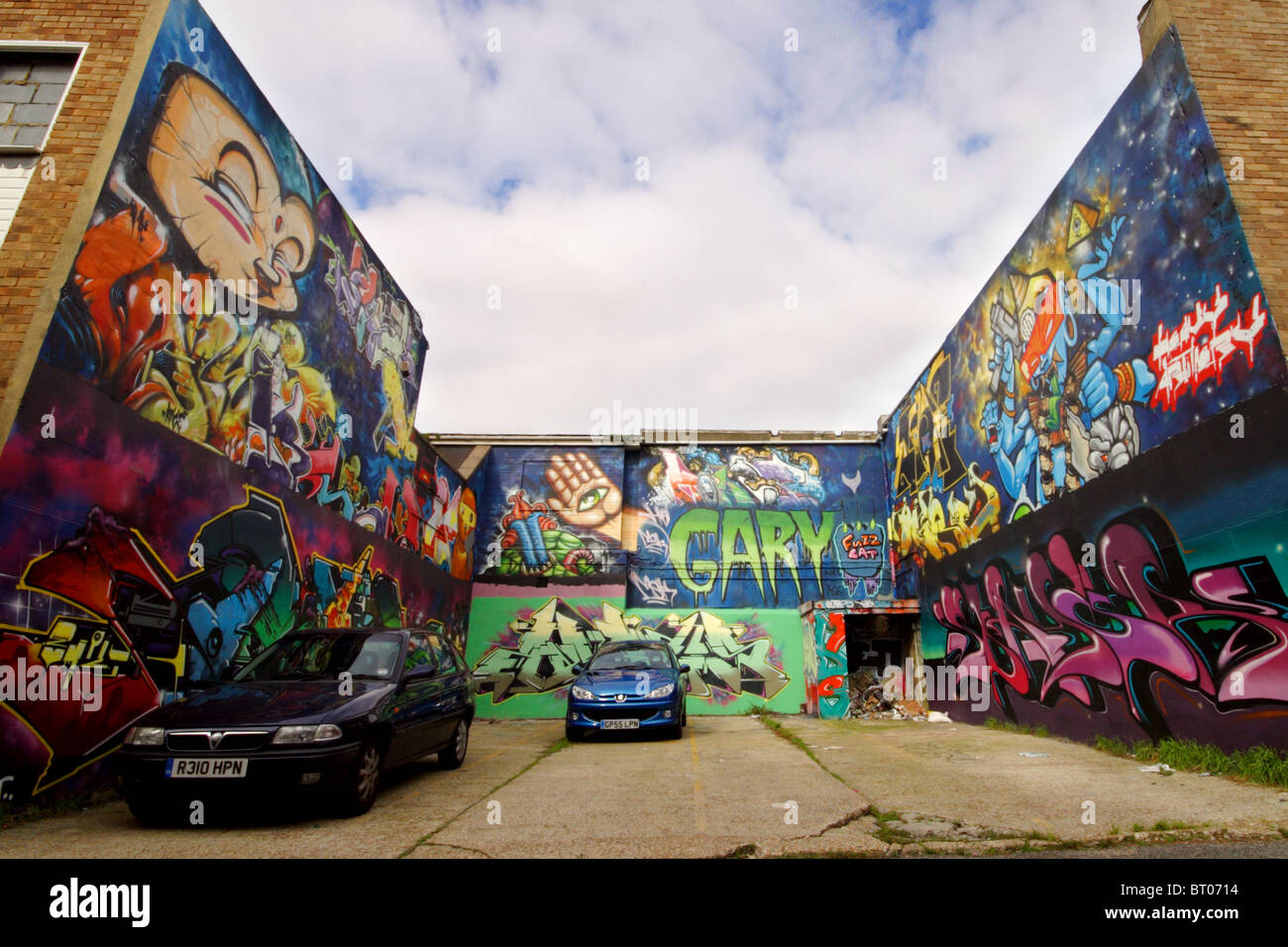 graffiti car park Stock Photo - Alamy