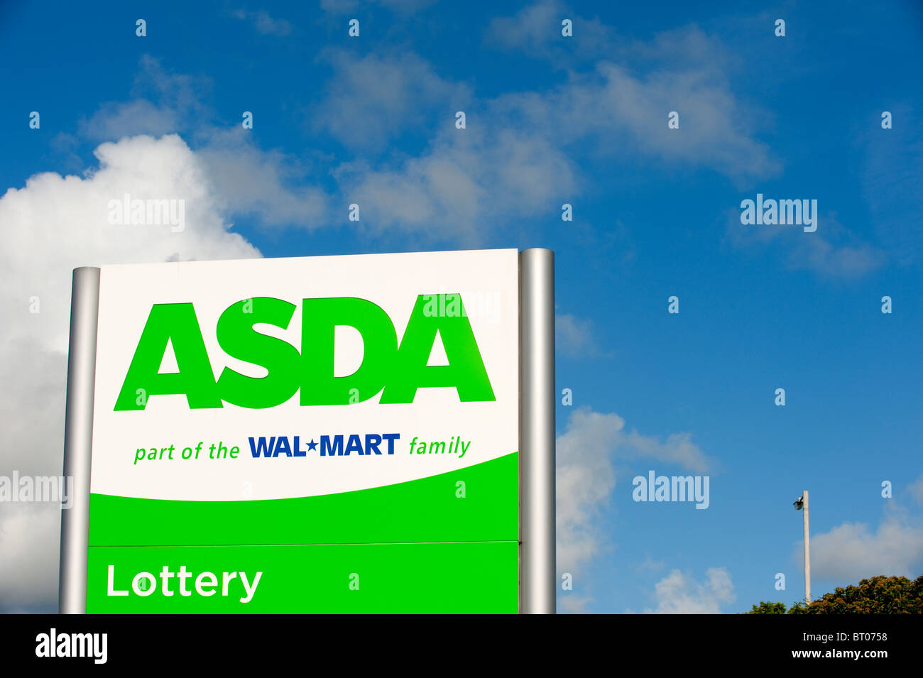 Asda Logo Sign Wal*Mart Lottery Blue Sky Stock Photo - Alamy