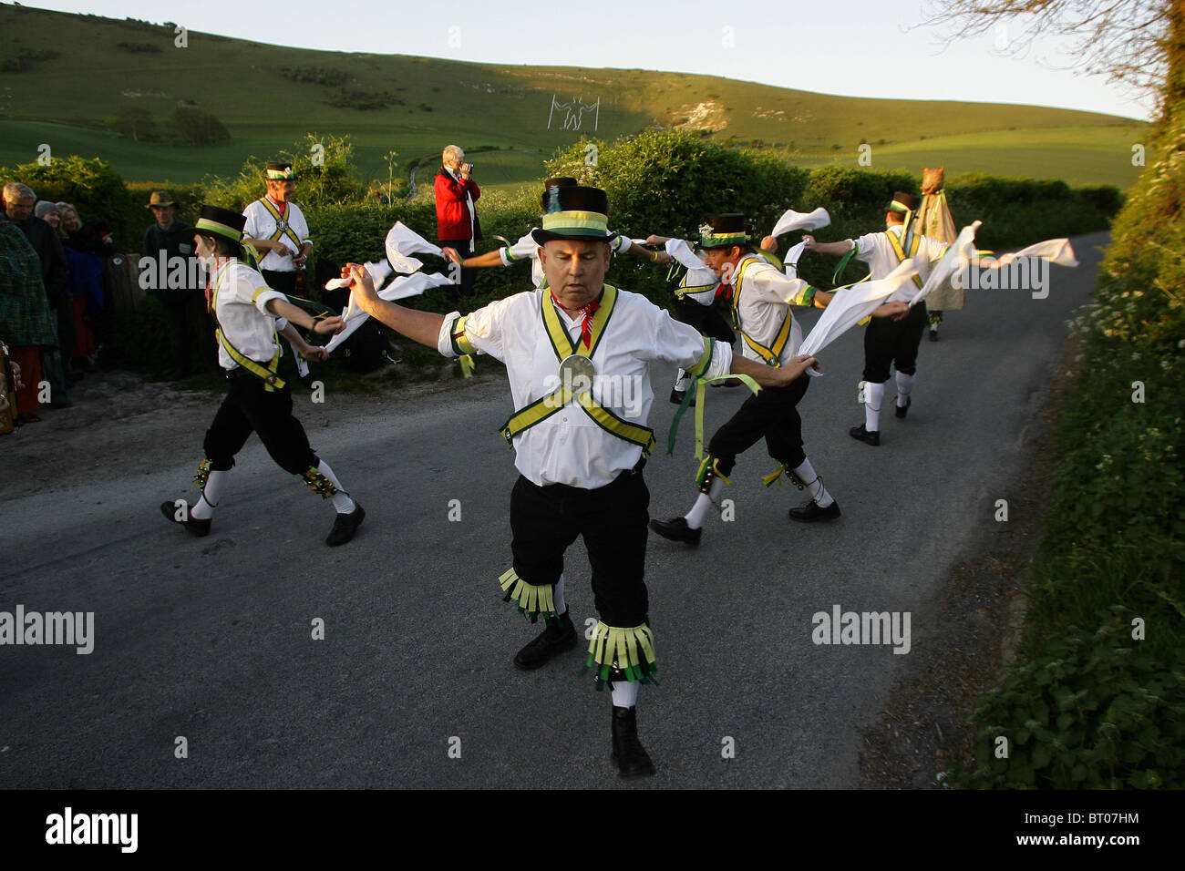 Morris Dancers. Picture by James Boardman Stock Photo - Alamy