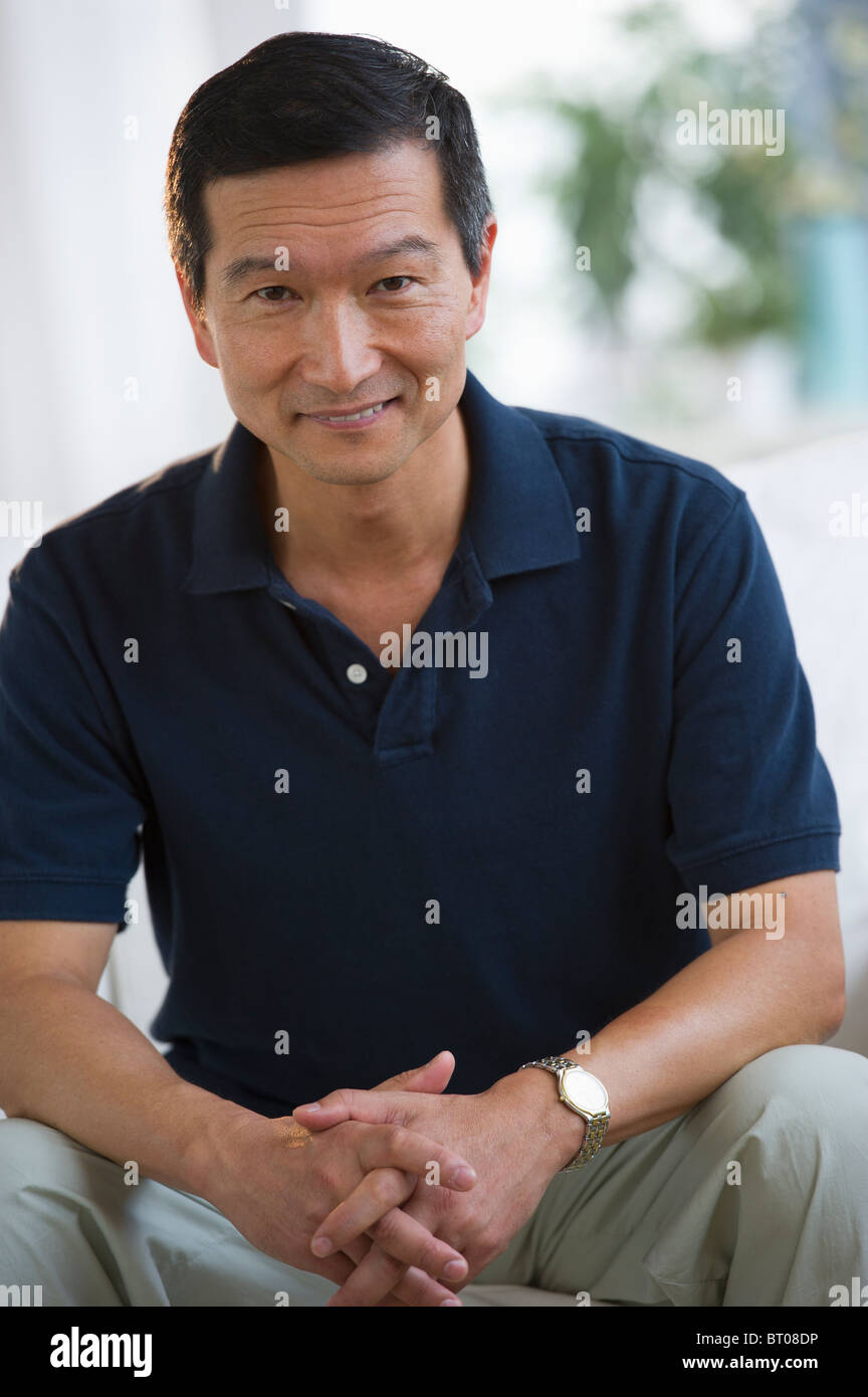 Smiling Japanese man Stock Photo - Alamy