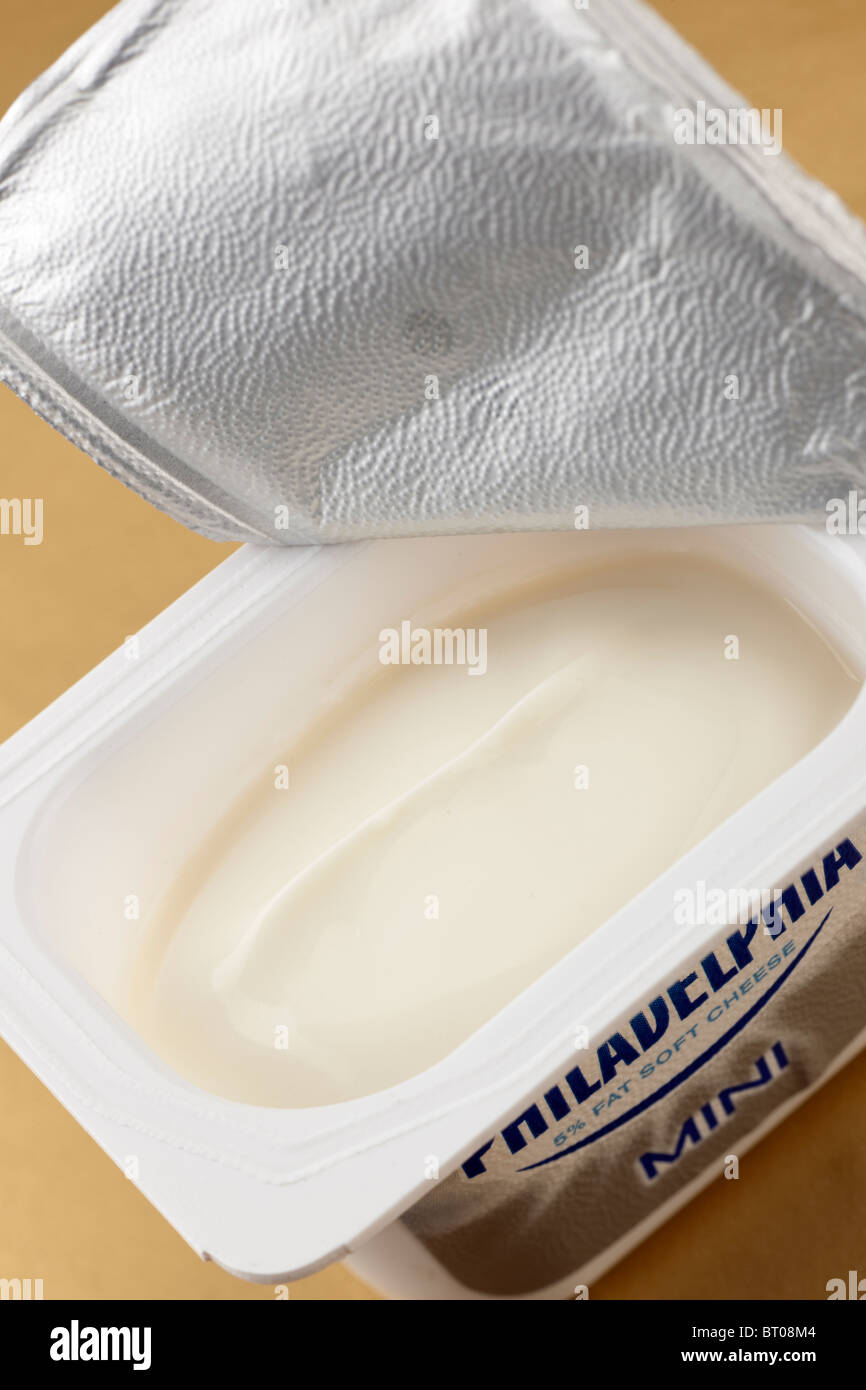 Mini Philadelphia Cream Cheese Nutrition at Petra Ward blog