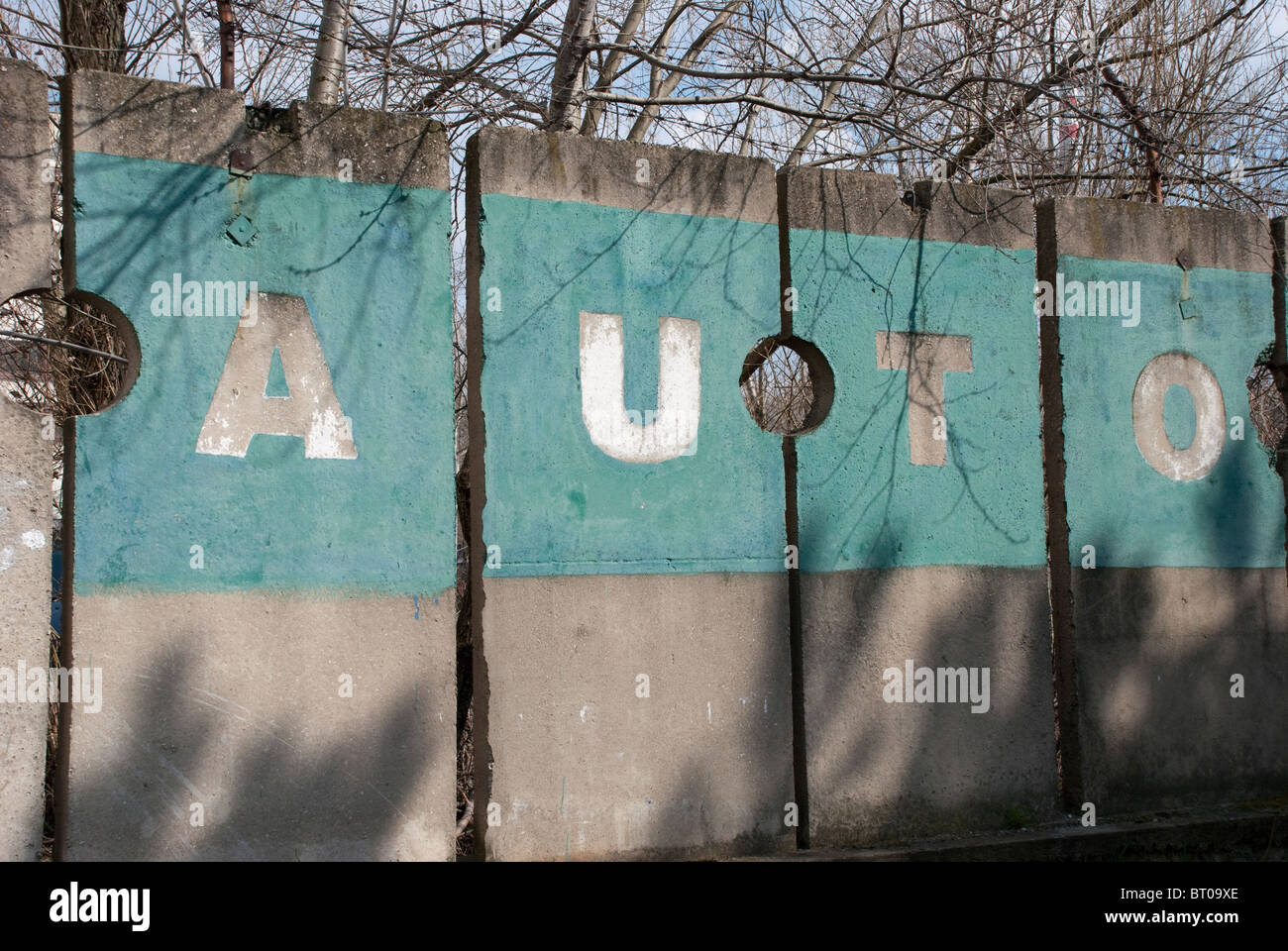 Faded signs hi-res stock photography and images - Alamy