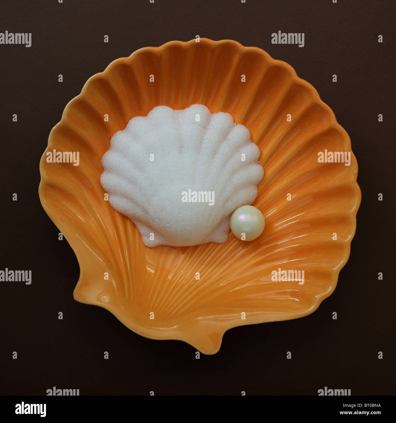 Arty dessert hi-res stock photography and images - Alamy