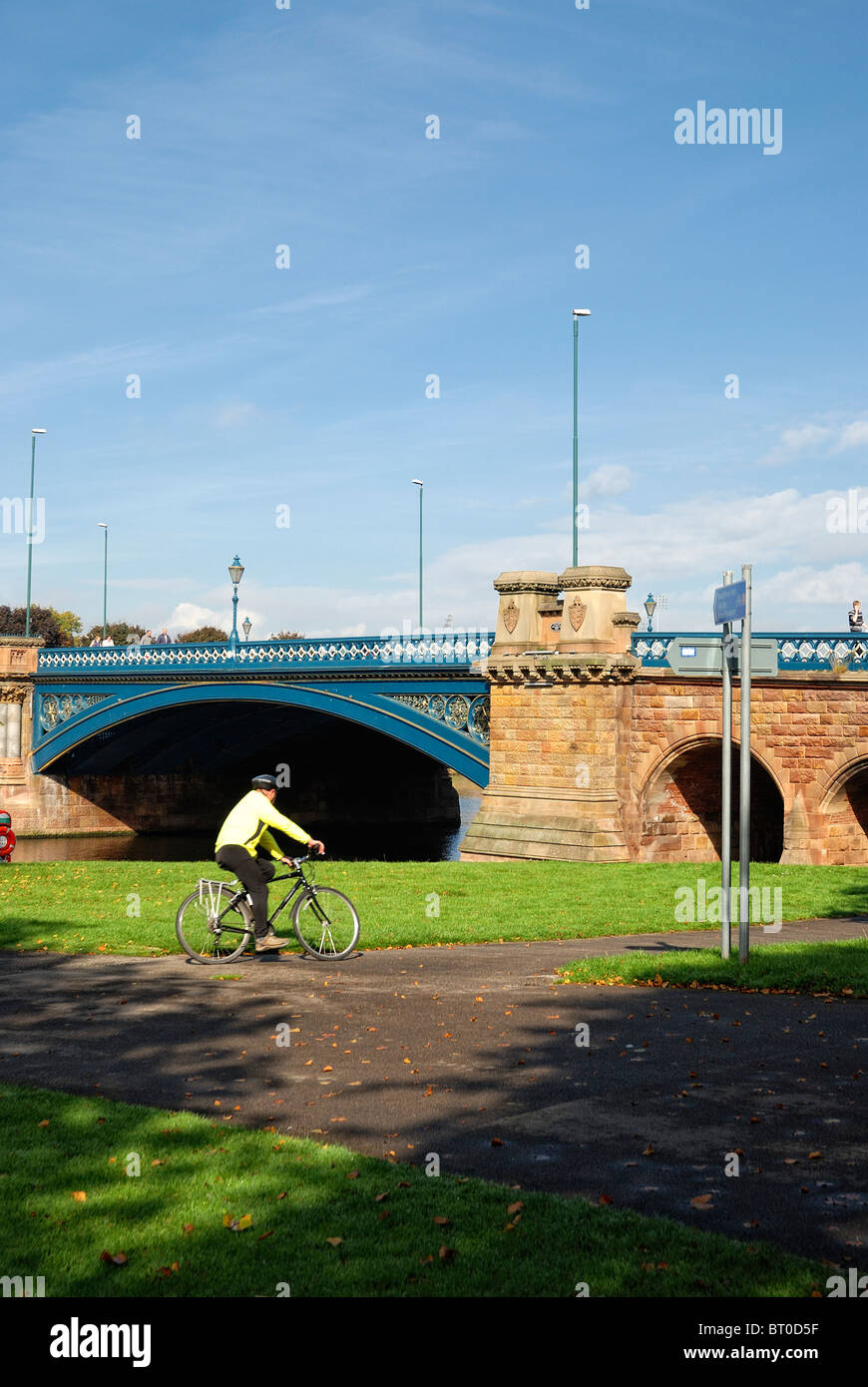 Trent bridge nottingham hi-res stock photography and images - Alamy