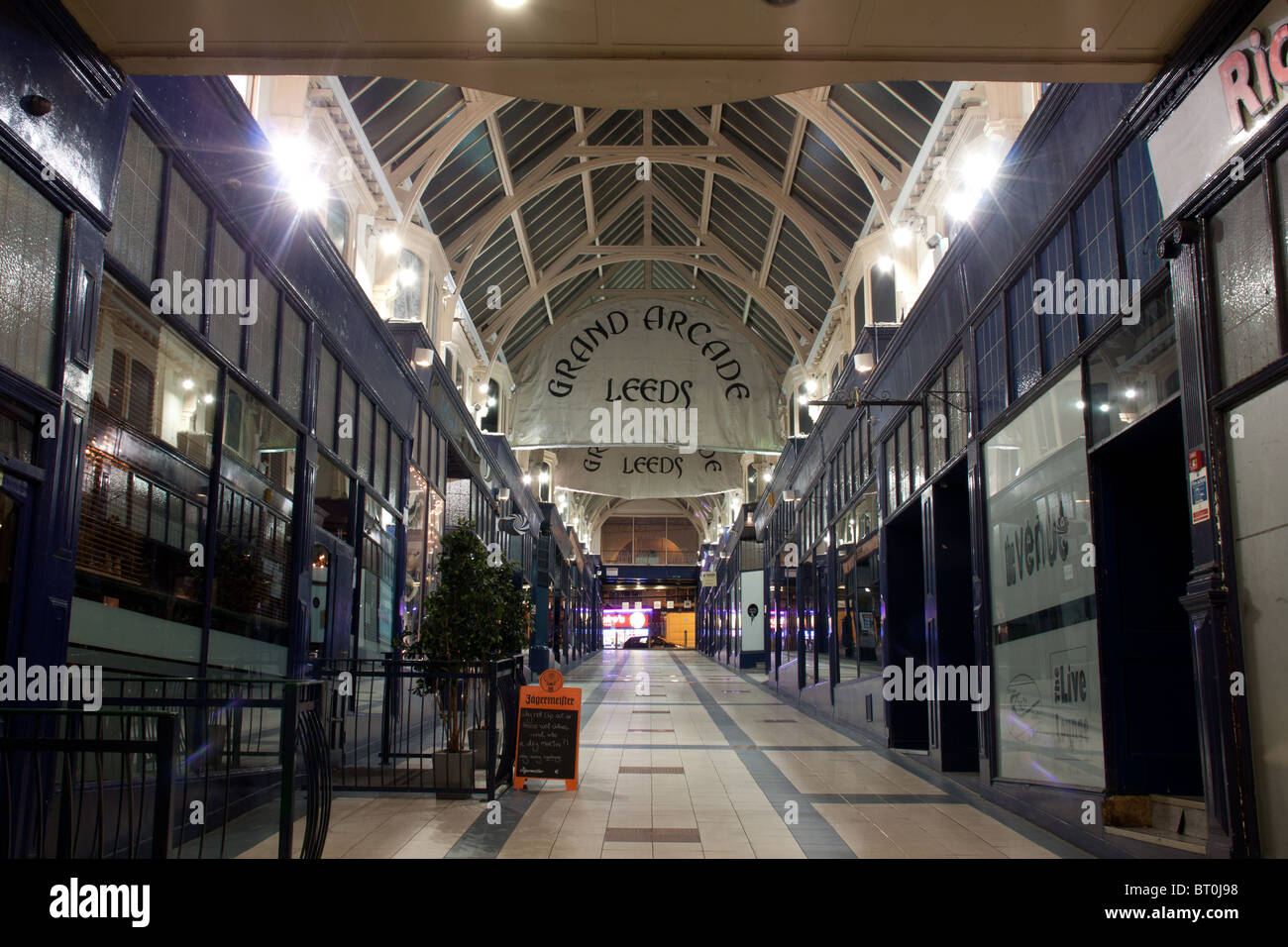 Leeds Arcade at Night Stock Photo - Alamy