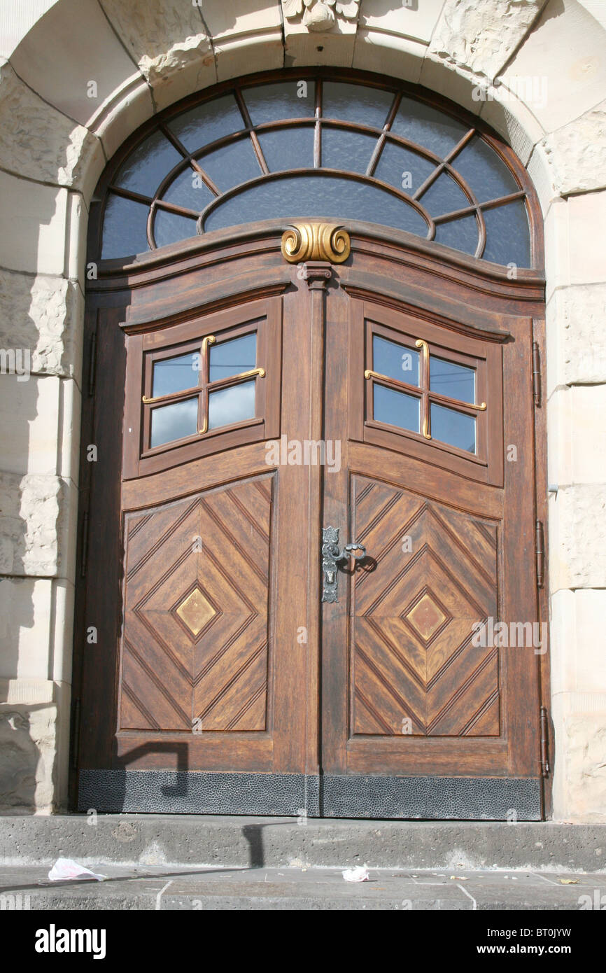 beautiful wood front door Stock Photo - Alamy