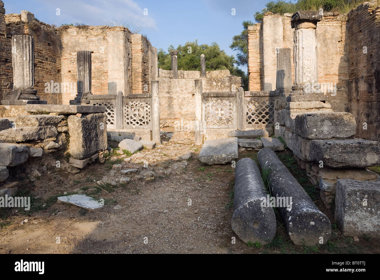 Phidias workshop hi-res stock photography and images - Alamy