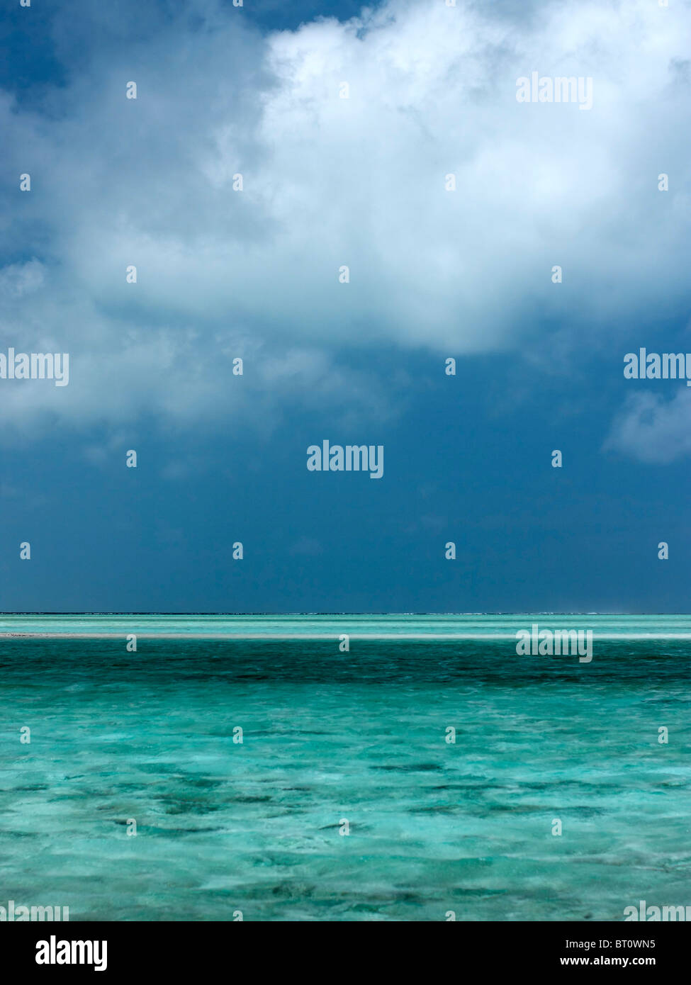 Indian ocean coral reef hi-res stock photography and images - Alamy