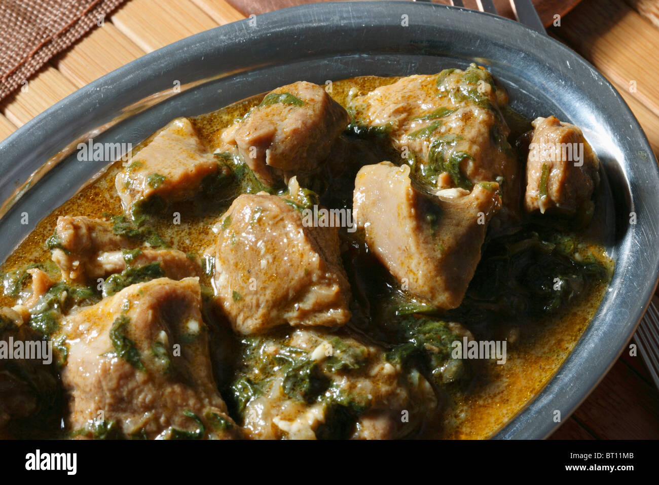 Chicken korma spinach hi-res stock photography and images - Alamy