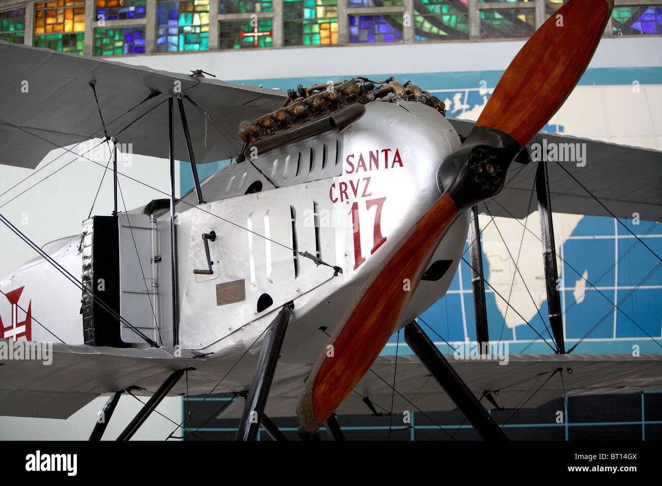 Bi plane 1920s hi-res stock photography and images - Alamy