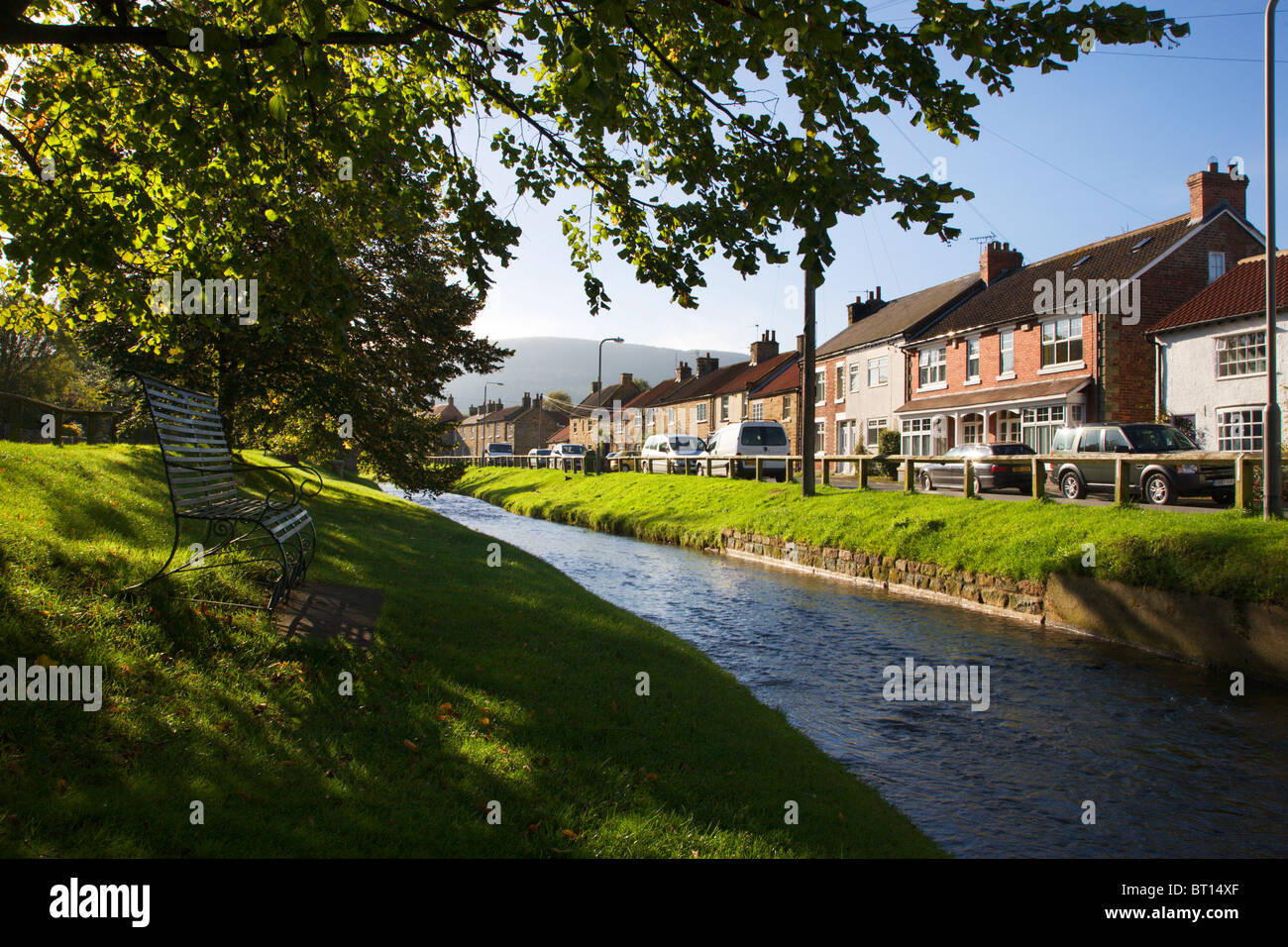 Leven river hi-res stock photography and images - Alamy