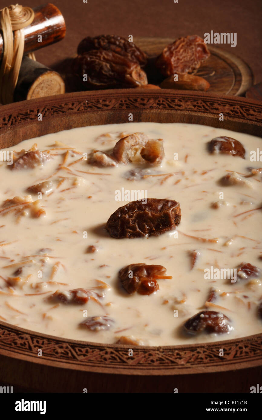 Sheer Khorma Sewiya is a sweet dish with vermicelli milk and custard ...