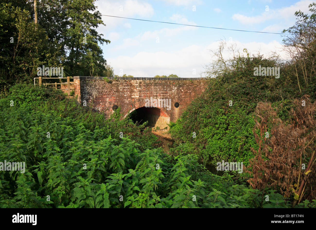 Brick Bridge Over River High Resolution Stock Photography and Images ...