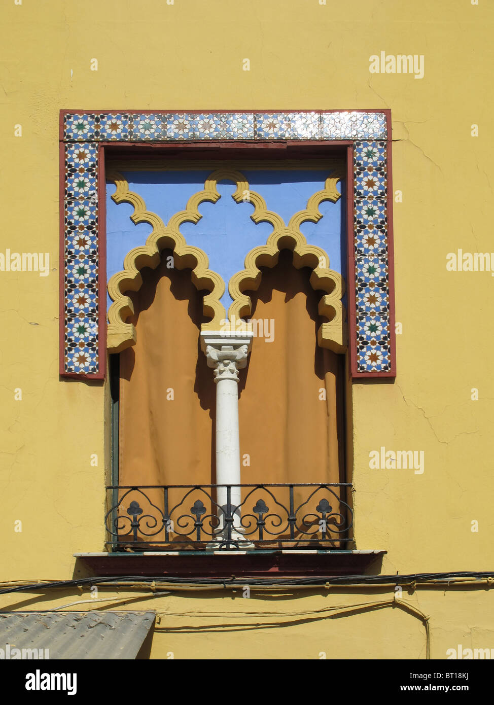 Wrought iron window railings hi-res stock photography and images - Alamy