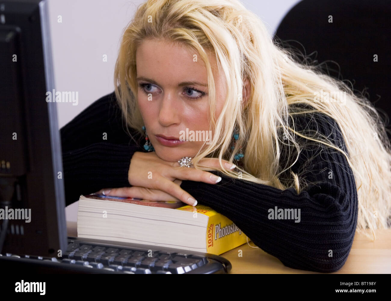 Behind computer screen hi-res stock photography and images - Alamy