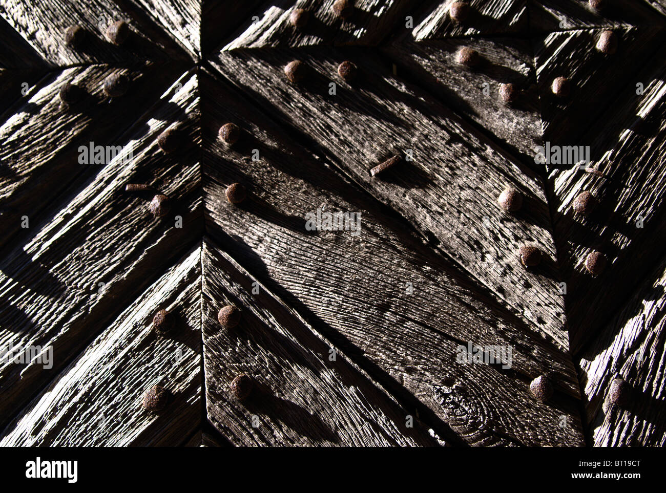 Wooden pattern on ancient doors Stock Photo - Alamy
