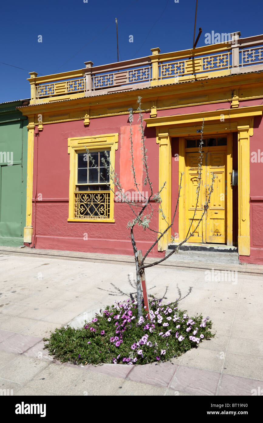 Single Story House Exterior Nobody High Resolution Stock Photography ...