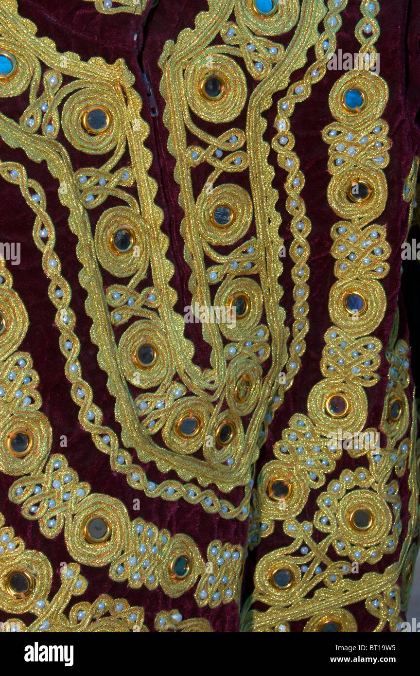 Mirrored clothing in Afghanistan Stock Photo - Alamy