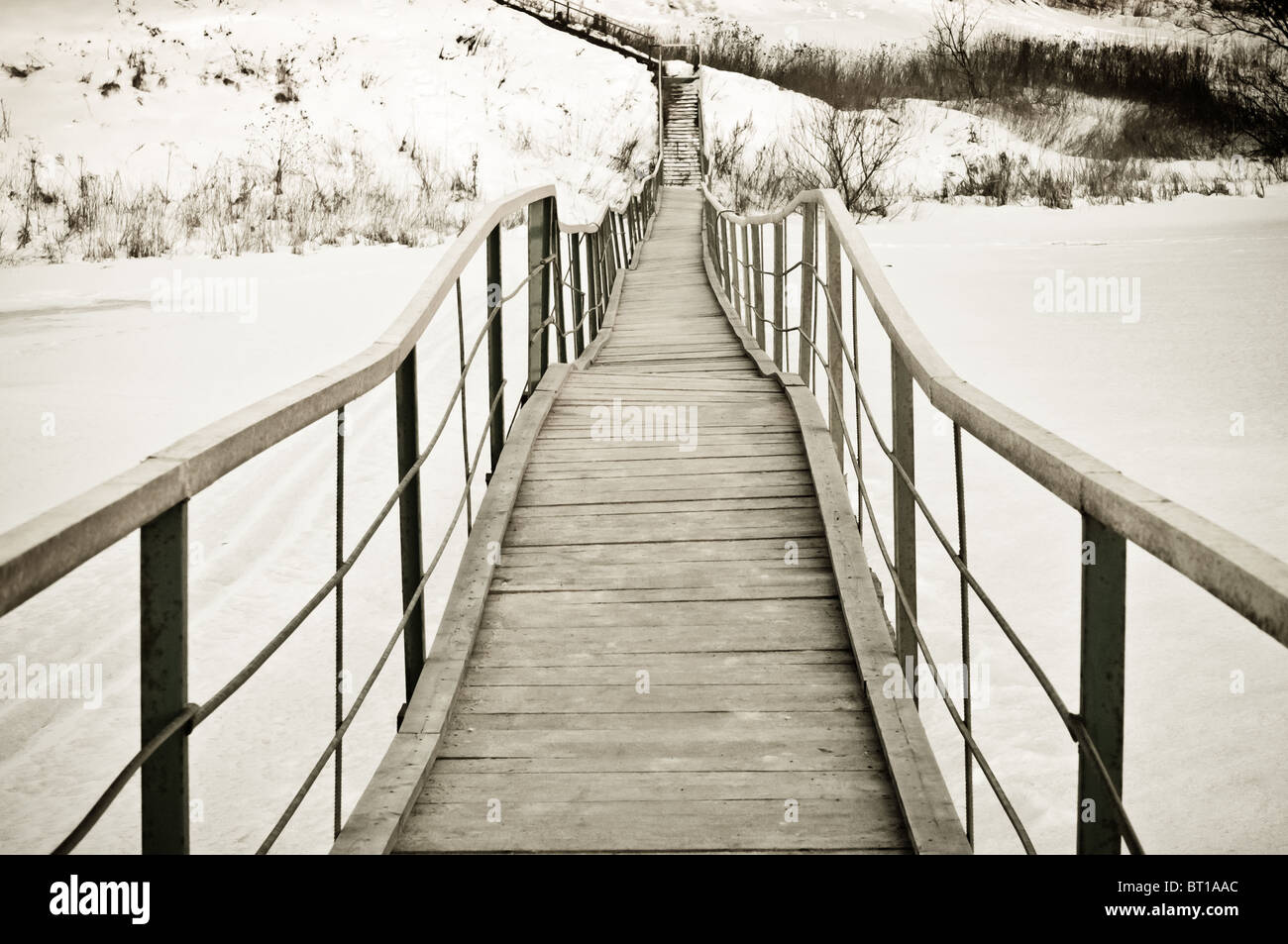 Rural footbridge hi-res stock photography and images - Alamy