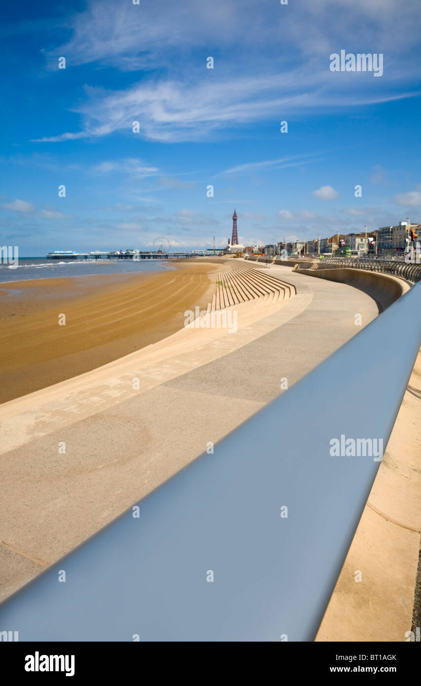 The new coastal defences and seafront at Blackpool Stock Photo - Alamy