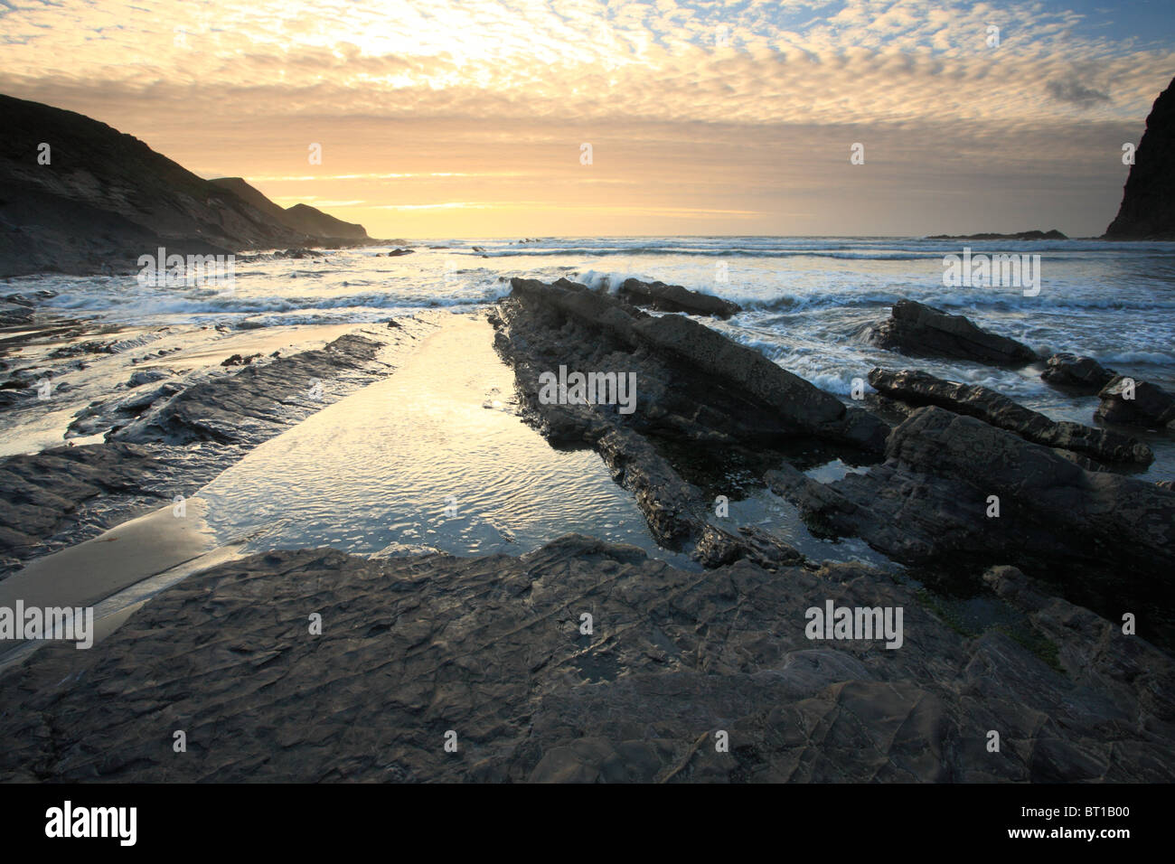 Crackington Haven Beach, North Cornwall, England, UK Stock Photo - Alamy