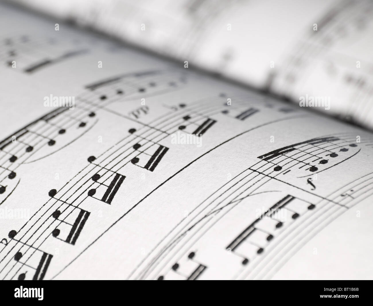 Sheet music notes hi-res stock photography and images - Alamy
