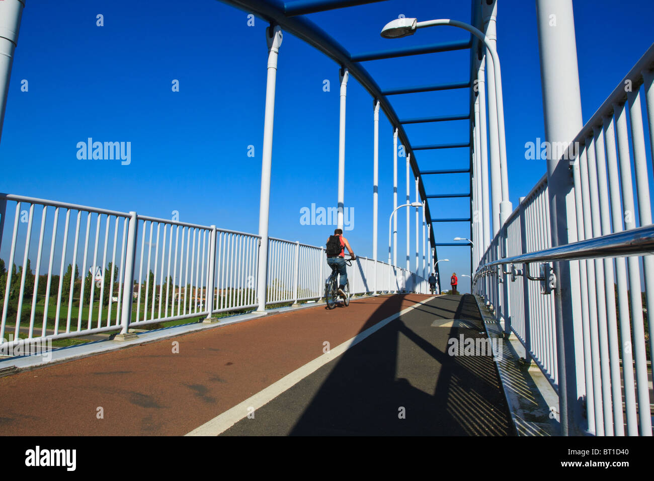 Jane Coston cycle bridge over the A14, Milton, Cambridge ...