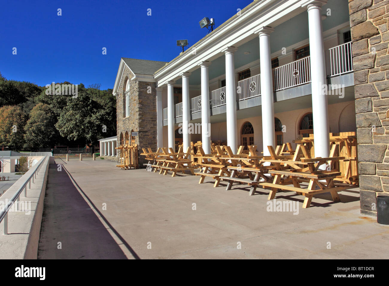 Tibbetts Brook Park, Yonkers, NY Stock Photo - Alamy