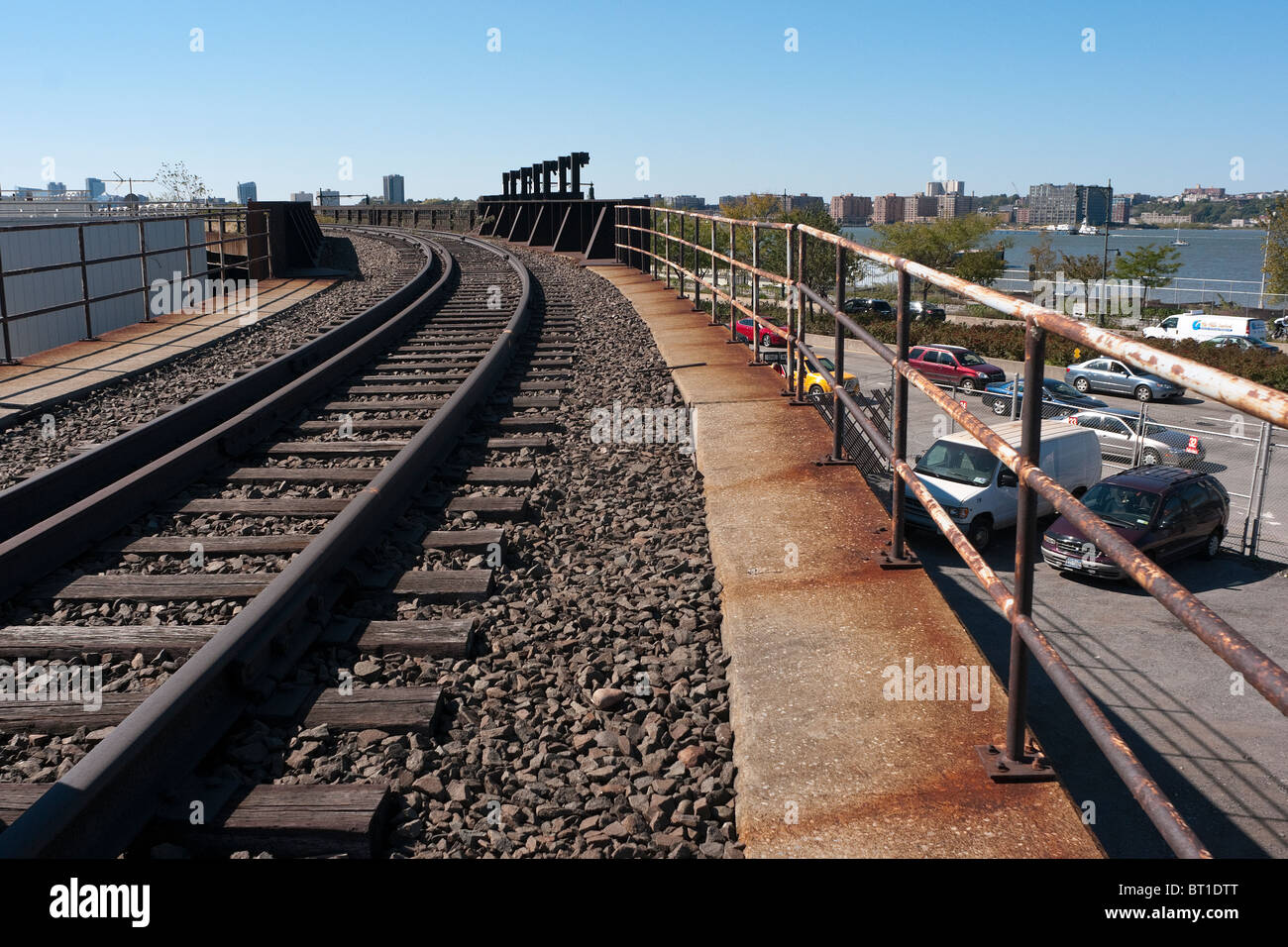 High line railroad section c hi-res stock photography and images - Alamy