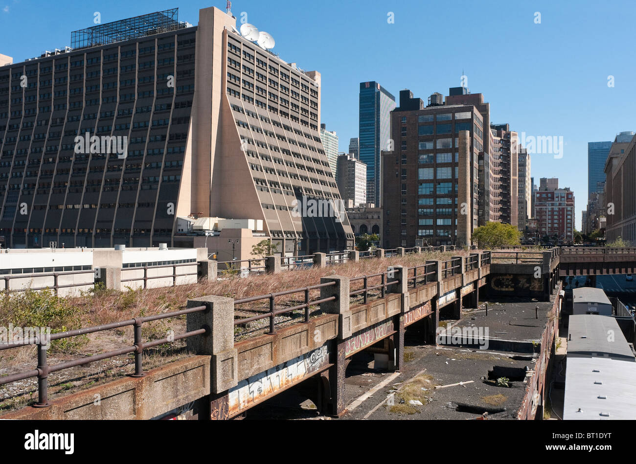 New York, NY - 9 October 2010- The Highline elevated railroad, section ...