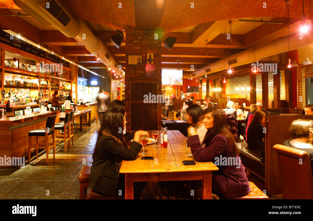 Birmingham mailbox restaurant hi-res stock photography and images - Alamy