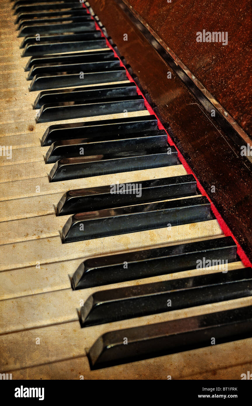 Grunge piano musical background and added paper texture Stock Photo - Alamy