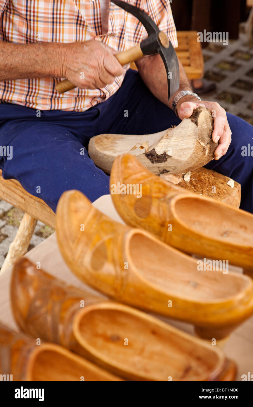 Albarcas o almadreñas pasiegas tìpicas de Cantabria España typical ...