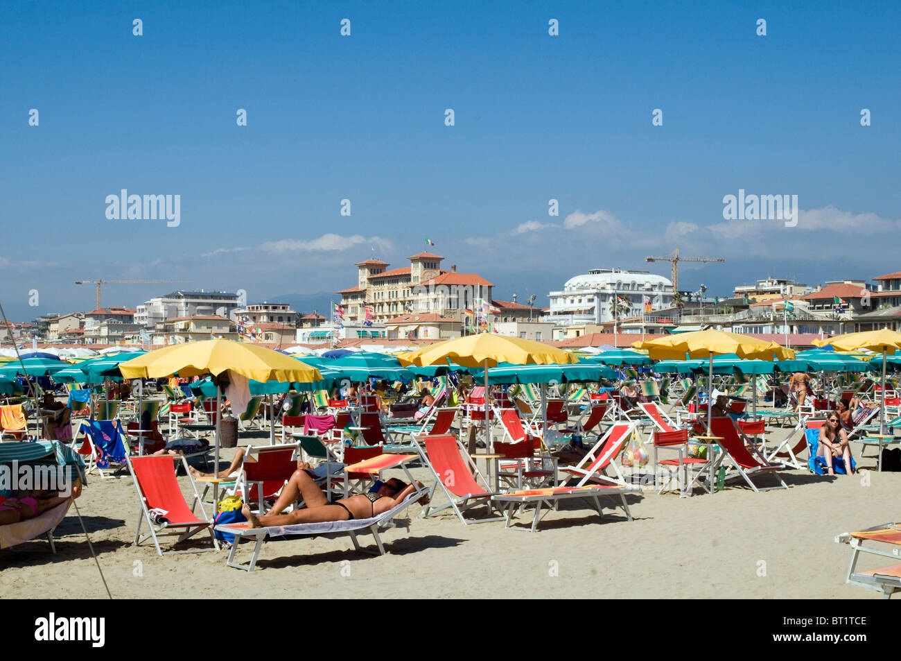 Viareggio beach hi-res stock photography and images - Alamy