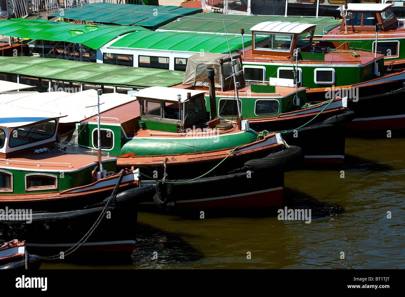 Hamburg Habor Elbe water river shipping ship Stock Photo - Alamy