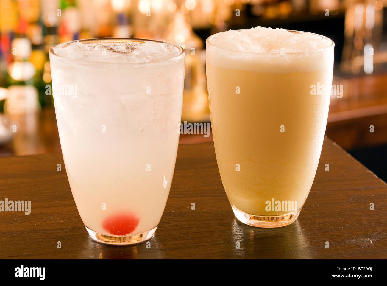 Fizzes hi-res stock photography and images - Alamy